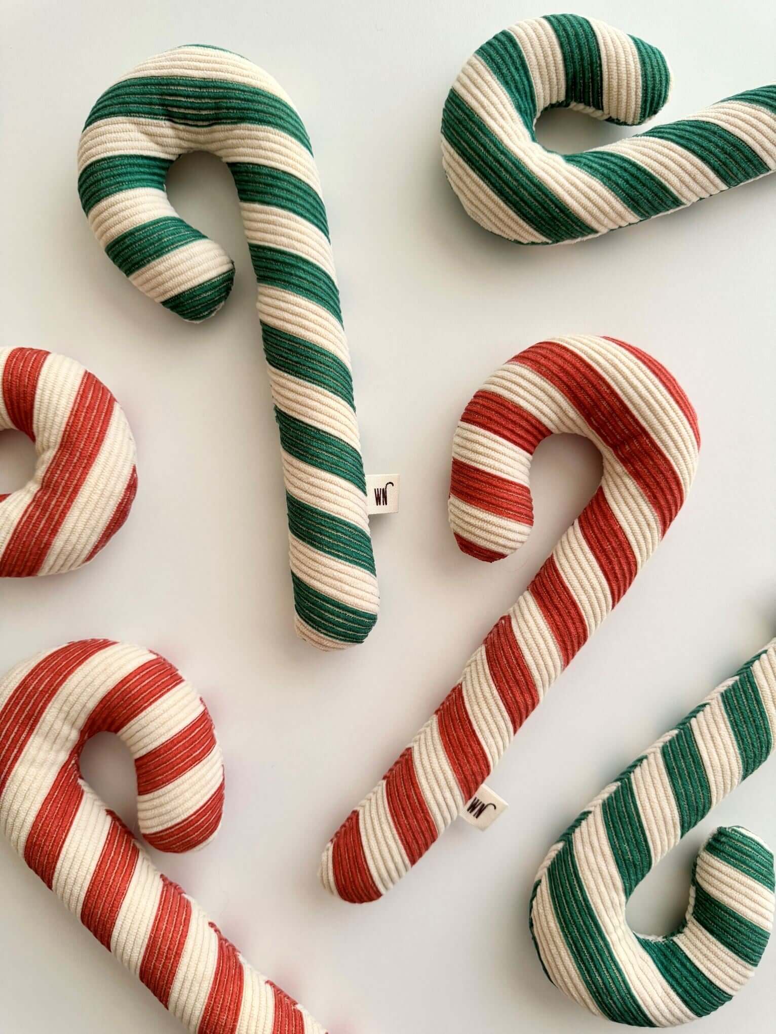 Irresistible Candy Cane Cat Toy | Unique Cat Toys – Phil and Pearl